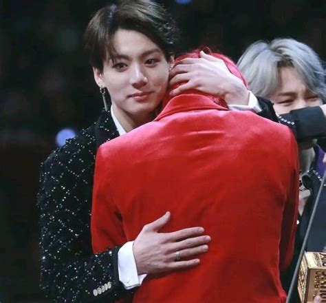 Bts Community Posts 我的正泰宝宝啊😭😭，那是假的对吧？