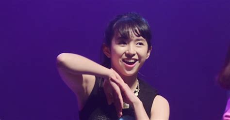 포토엔 사카모토 마시로 시선 끄는 무대