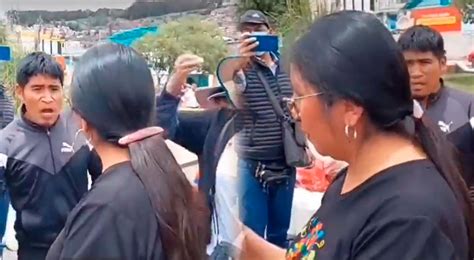 Ruth Luque Manifestantes Gritan Y Reclaman A Congresista Por Vacar A