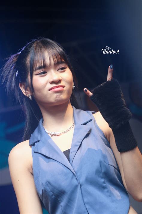 R On Twitter Flora S FloraJKT Https T Co NhCuOW WM Twitter