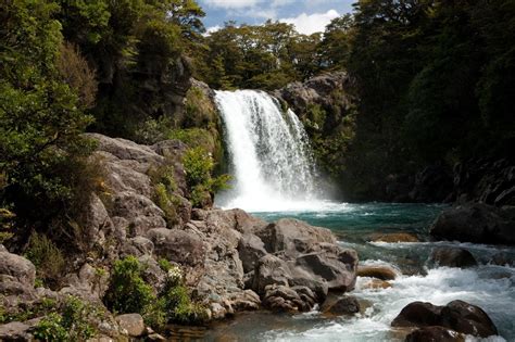 배경 화면 경치 폭포 록 자연 강 흐름 물줄기 빠른 1920x1280 픽셀 Wasserfall 물 특징 1920x1280 Wallup