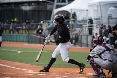 Kasser Walkoff Gives Ducks 11 Inning Win