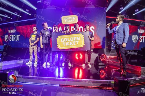 Snapdragon Mobile Challenge Clash Of Clans Golden Ticket Showdown ESL Photos
