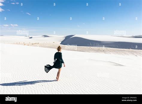 United States New Mexico White Sands National Park Teenage Girl