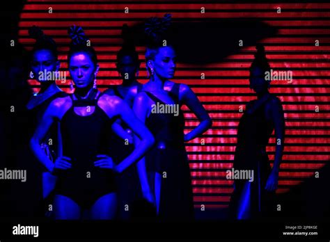 Models Display Jewellery At Event In Mumbai India Stock Photo Alamy