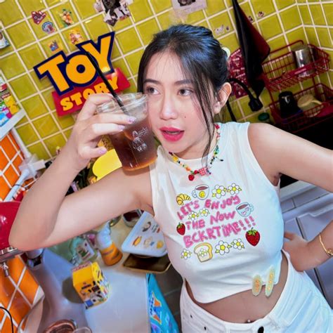 คลินิกที่สวยขนาดนี้เป็นข เยสบางพลีคลินิกทันตกรรม จัดฟัน วีเนียร์ ตัดเหงือก เคหะบางพลี บาง