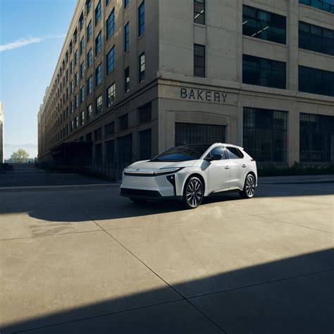 Luminar Unveils Iris Plus Lidar Sensor With 300 Meter Range The Verge