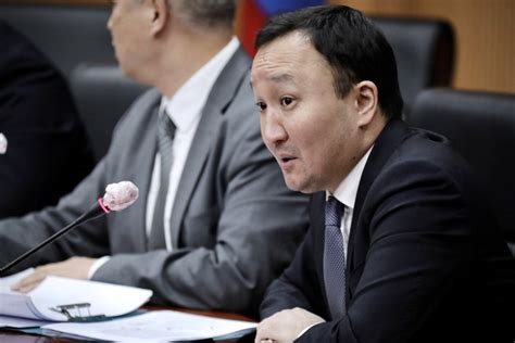 Mfa Mongolia On Twitter Монгол Хятадын хилийн Замын Үүд Эрээн авто замын боомтын зорчигч