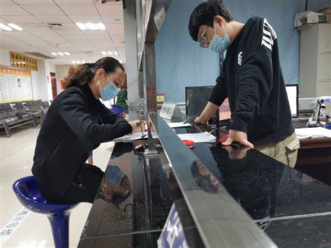 黔西市人社局：局长走流程 服务再优化就业