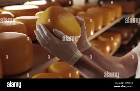 Aging Cheese Stock Videos And Footage Hd And 4k Video Clips Alamy
