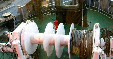 Ice Class Tug Gets Warm Bath For Cold Weather News Maritime Journal