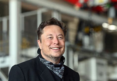 Elon Musks New Master Plan Includes Scaling Tesla To Extreme Size Tech