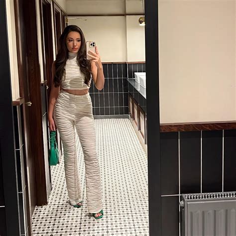 White Molly Mae Trouser And Top Co Ord ~ Worn Once Depop