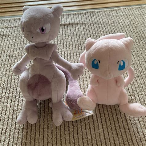 値下げポケモン ミュウ ミュウツー ぬいぐるみ メルカリ