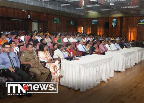 ක්ලීන් ශ්‍රී ලංකා වැඩසටහන ගැන දැනුවත් කිරීමක් Itn News දේශීය පුවත්