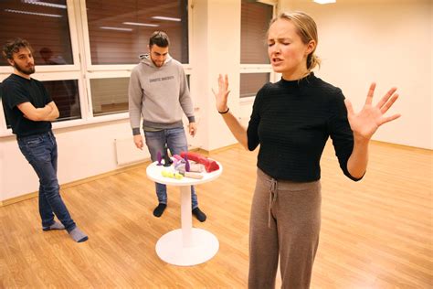 Setter Opp Pornomusikalen «gullstrupen Med Sex På Scenen I Oslo Vg