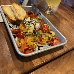 TAPPED PUBLIC HOUSE MILL CREEK Updated July 2025 235 Photos 143