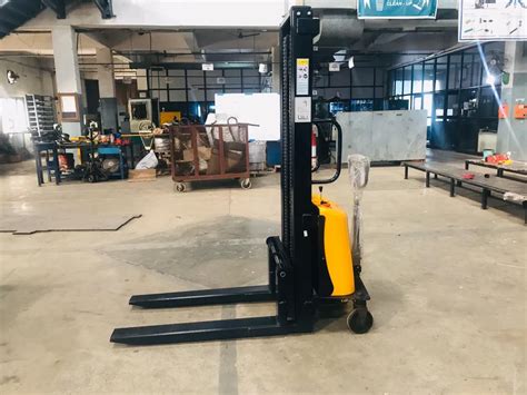 1 5 Ton Electric Stacker For Power Production Dc At ₹ 135000 In Navi Mumbai
