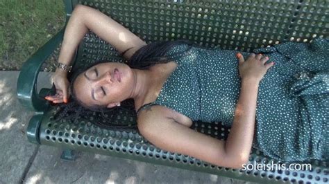 Gorgeous Legendary Sole Queen Eboni Is Back Showing Off Her Super Sexy