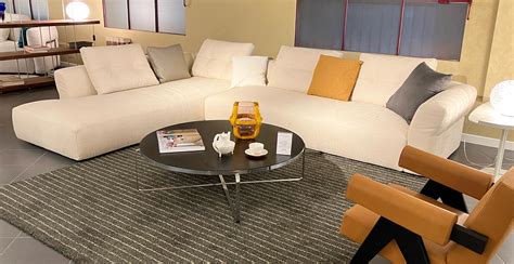 Special Offer Sofa Sengu Bold Cassina