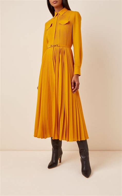 Pin on Moda Operandi colección Marc jacobs dress Fashion dresses