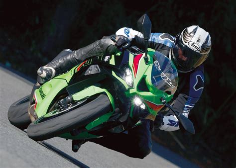 カワサキ「ninja Zx 6r」【1分で読める 国内メーカーのバイク紹介 2024年現行モデル】 Webオートバイ