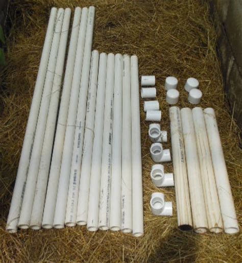 Build A Tomato Trellis The Living Farm