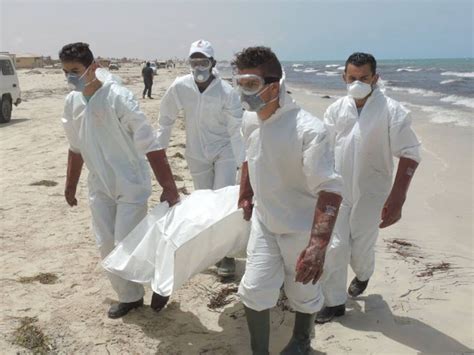 Migrant Crisis Bodies Wash Ashore In Libya Hundreds Missing Off