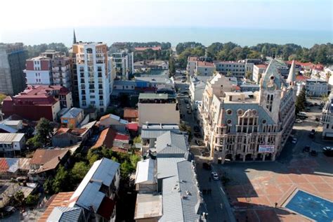 რეგულაციები და ბათუმის ახალი არქიტექტურა ისევ მაღლივი შენობებით Batumelebi • • Batumelebi Ge