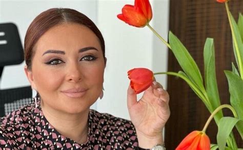 Qızından Lalə Azərtaşa Qadağa