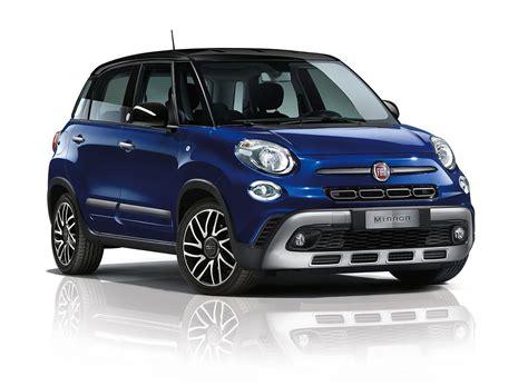 Nuova Fiat 500L Mirror City Cross
