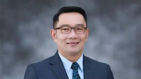 Foto Ustaz Khalid Basalamah Ditolak Ceramah Di Masjid Al Jabbar Ridwan Kamil Angkat Bicara