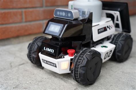 Generation Robots On Linkedin Limocobot Collaborativerobotics Technologicalinnovation