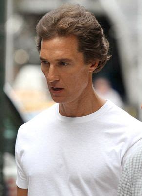 Imagini Matthew McConaughey pe urmele lui Christian Bale Vezi cat a slăbit pentru un rol