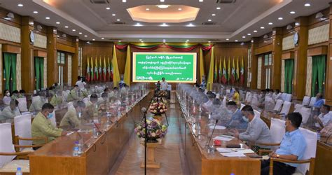 ကချင်ပြည်နယ်ဝန်ကြီးချုပ် မြစ်ကြီးနားတက္ကသိုလ် ငွေရတုအကြိုတက္ကသိုလ် နှစ