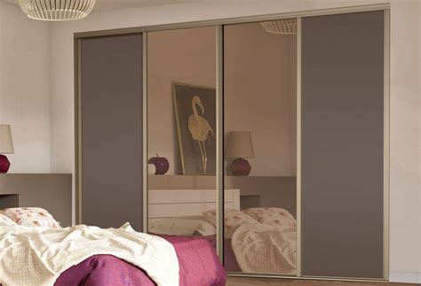 Façade de placard 4 portes coulissante Miranda mat Kazed Confort Mat