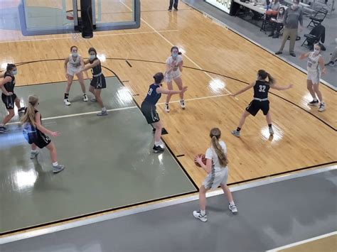 Galesburg Silver Streaks Girls Basketball Vs Knoxville Blue Bullets