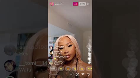 Vvsnce Twerking Live Youtube