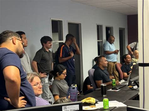 Def Logix Inc On Linkedin Its A “full House” Tonight At The Cyber