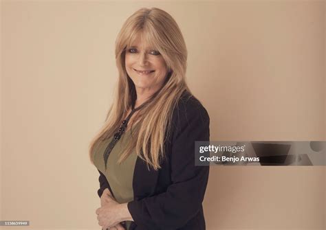 Susan Olsen Of Discoverys Brady Bunch Poses For A Portrait During