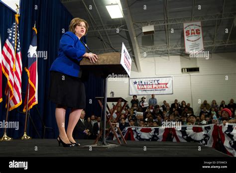 Texas Democratic State Sen Leticia Van De Putte Announces Shell Run
