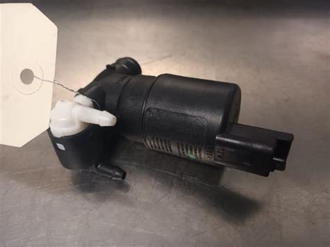 Pompe Lave Glace Avant NISSAN MICRA V Essence Occasion Opisto