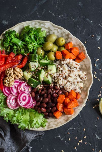¿pensando En Comenzar Una Dieta Vegana Expertos Recomiendan La Forma Más Eficiente Mui