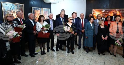 Наградите Златен век получиха културни творци и дейци в Деня на народните будители Утро