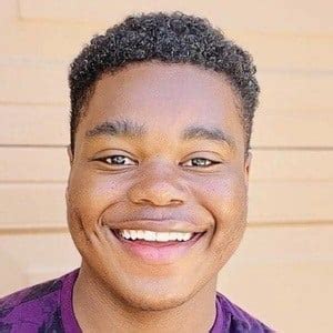 Lance Alexander Age Family Bio Famous Birthdays