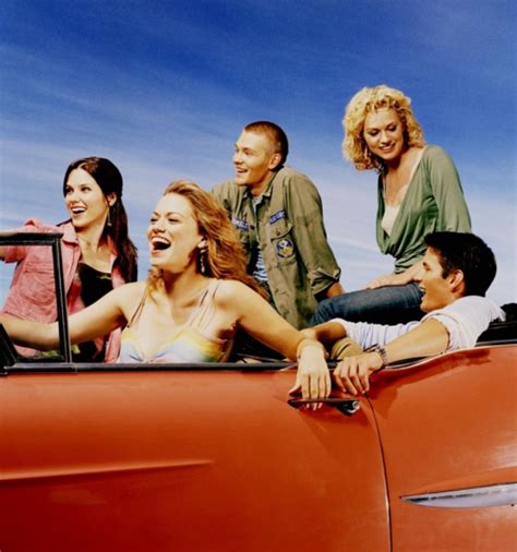 We Love One Tree Hill Daily Photo Sophia Bush Bethany Joy Galeotti
