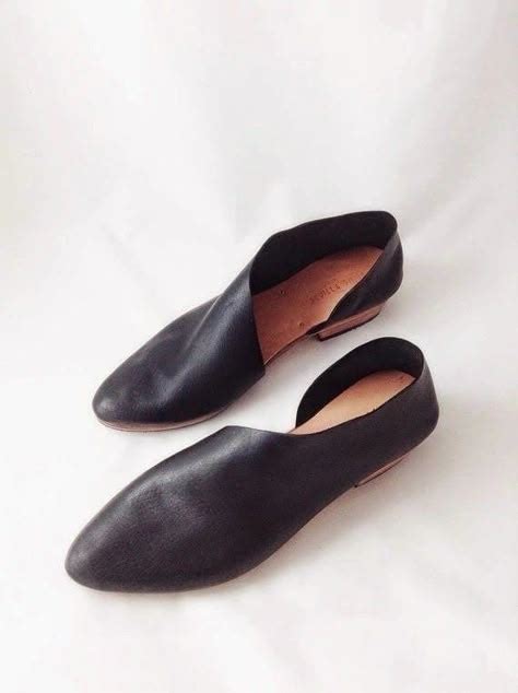 Пин от пользователя Lana Labchuk на доске Стиль Кожаные сандалии