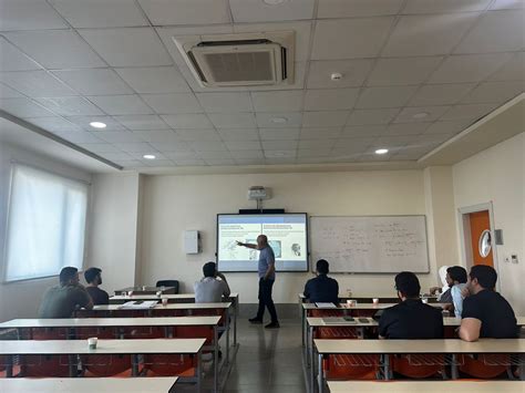 Seminar Semiconductor Industry Transistor Ics And Microprocessors Computer Engineering