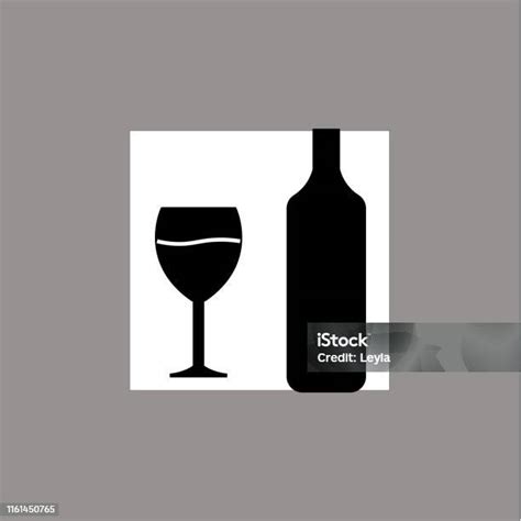 酒瓶與葡萄酒玻璃圖示隔離在白色背景向量插圖向量圖形及更多含酒精飲品圖片 含酒精飲品 圖示 外型 Istock