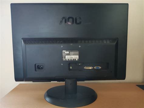 LED Monitor AOC E Sda Na Voljo Kosa